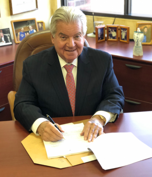 Meet The Team - Ed Guyer Lawyer